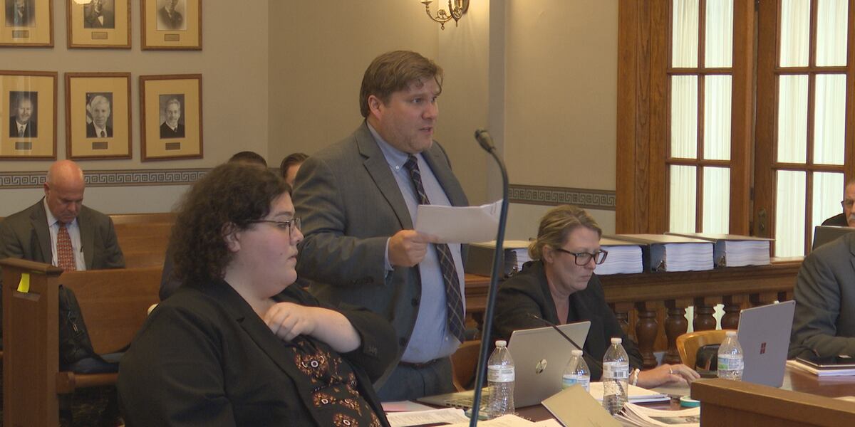 Judge Hears Arguments In Lawsuit Challenging Missouris Ban On Gender